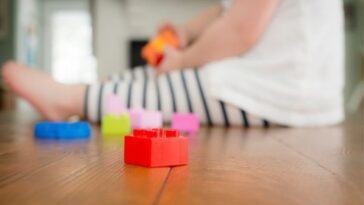 21 Distraction Techniques For Toddlers - Dad Gold