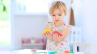 21 Distraction Techniques For Toddlers - Dad Gold