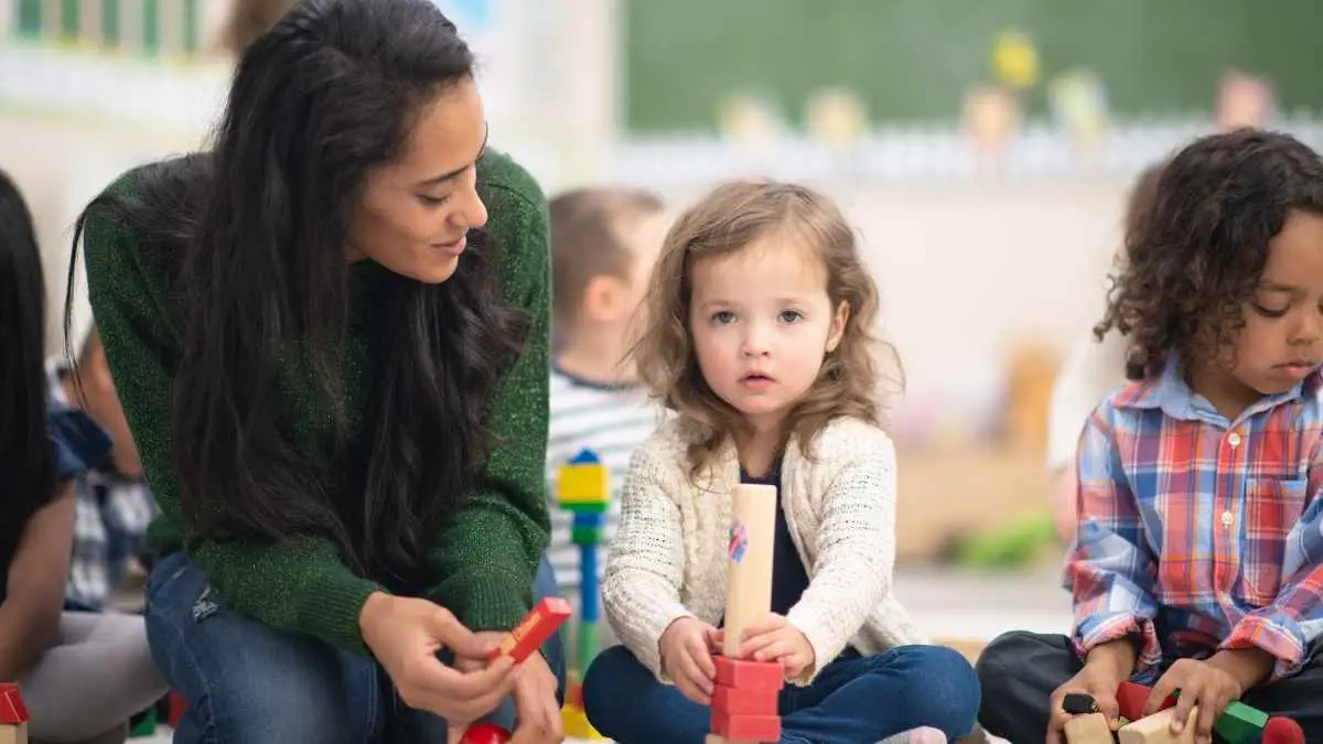 7 Vital Parenting Tips For Raising Preschoolers - Dad Gold