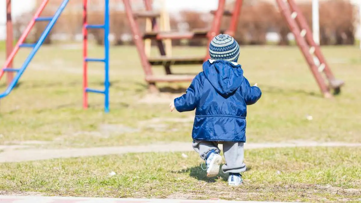 My Toddler Keeps Escaping the House, What Can I Do? - Dad Gold