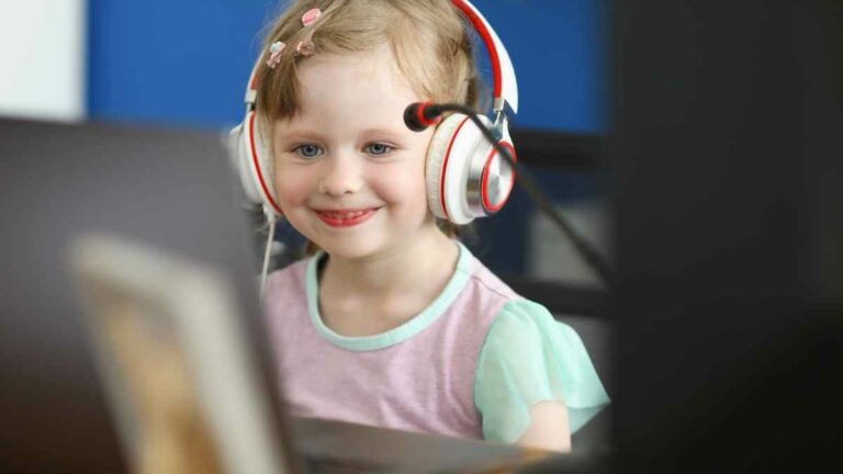 5 Tips To Help Your Toddler Fall Asleep Fast - Dad Gold